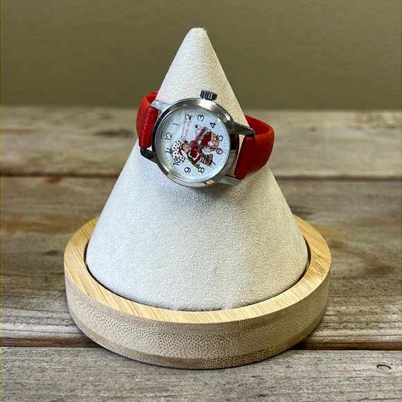 Accessories | Vintage Strawberry Shortcake Wind Up Watch | Poshmark
